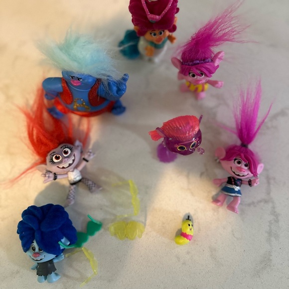 Trolls | Toys | Dream Works Trolls World Tour Figure Mermaid Hasbro And ...